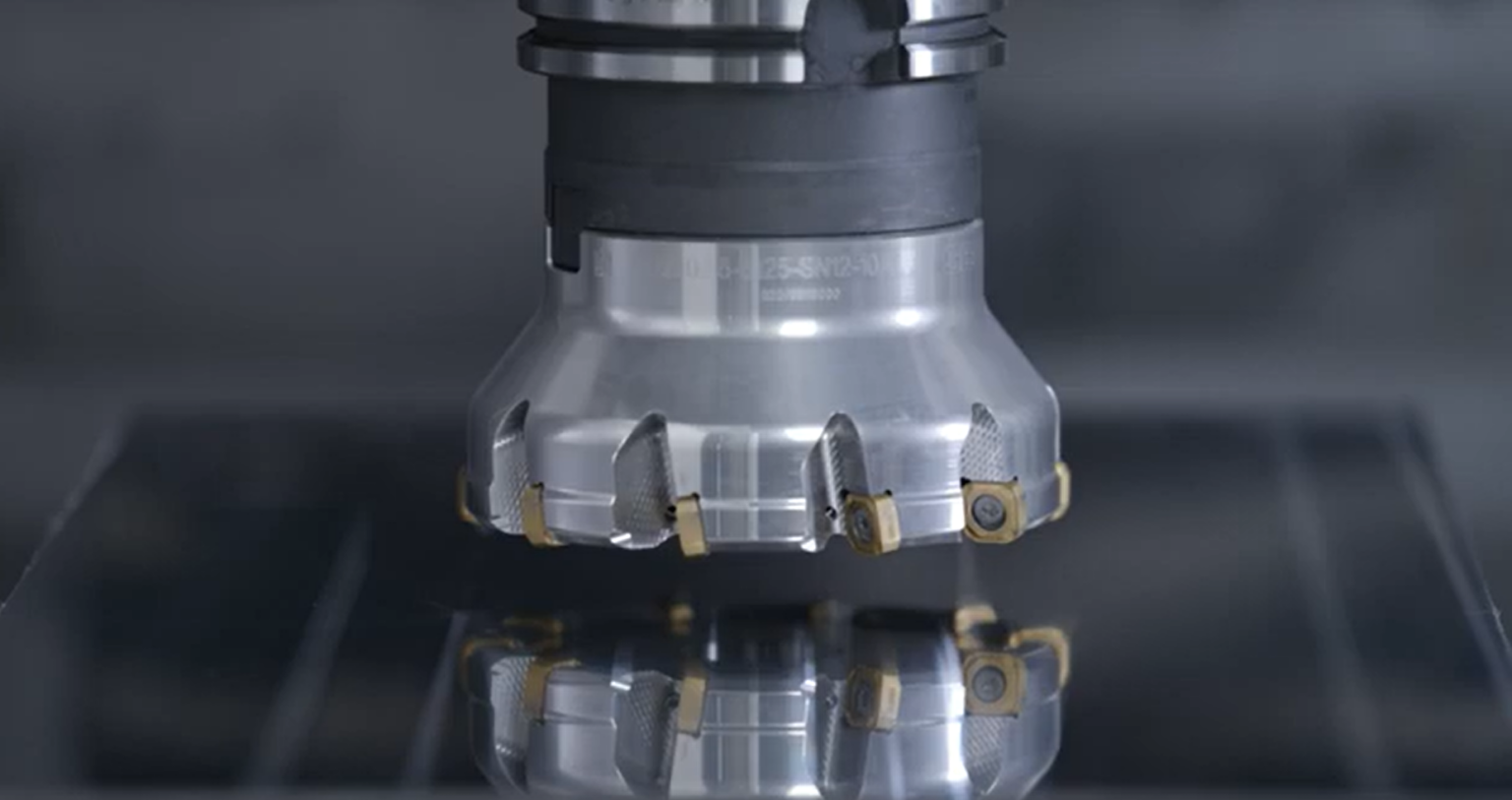 Finishing face milling concept comparison chip control Steel38 | Seco Tools